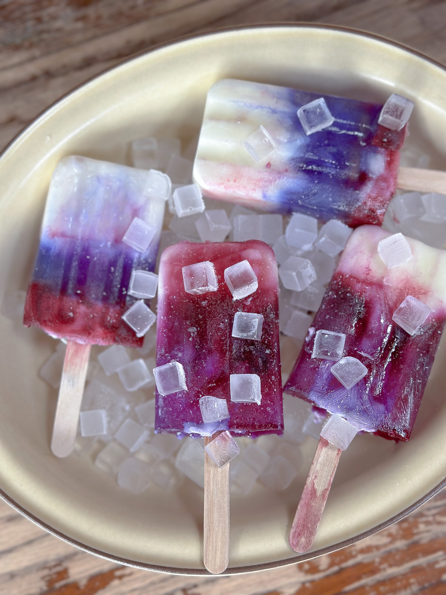 BUTTERFLY PEA & BLUEBERRY POPS